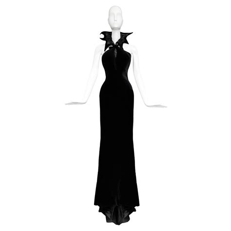 Iconic Spectacular Thierry Mugler Ss 1997 Gown Kiss Of The Spiderwoman