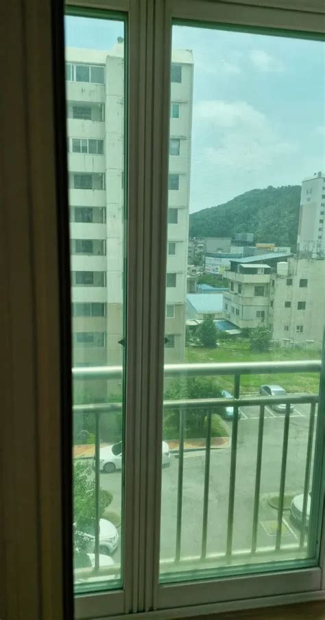 오래된 아파트이고 많이 더운날이라 힘드셨을텐데도 친절하면서 꼼꼼하게 잘해주셔서 정말 감사드려요~ 숨고 숨은고수