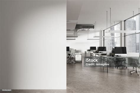Pc 컴퓨터와 탁 트인 창문이 있는 세련된 업무 공간 인테리어 모형 벽 0명에 대한 스톡 사진 및 기타 이미지 0명 3차원 형태 가구 Istock