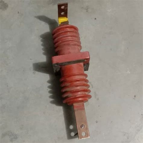 Epoxy And Copper Single Phase 33kv Transformer Bushing Cylindrical Size 10 Inch At ₹ 2100