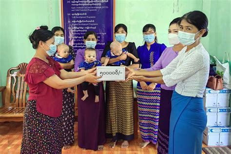 မြိတ်မြို့နယ် တောင်းရှည်ရွာမှ သုံးမွှာပူးကလေးမွေးဖွားခဲ့သည့် မိခင်နှင့