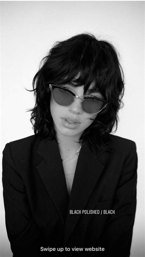 Pin By Laura Stoppele On Capelli Haircuts For Wavy Hair Grunge Hair