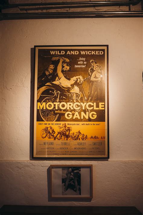 Pôster Motorcycle Gang The Garage