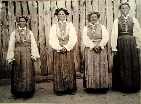 1912 Белорусский костюм в фотографиях И Сербавы