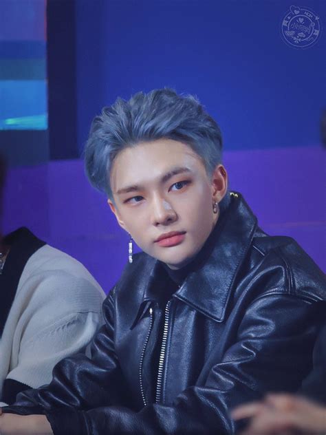 🍥 On Twitter So Basically For Taste Stage Hyunjin Has 2 Belts Around