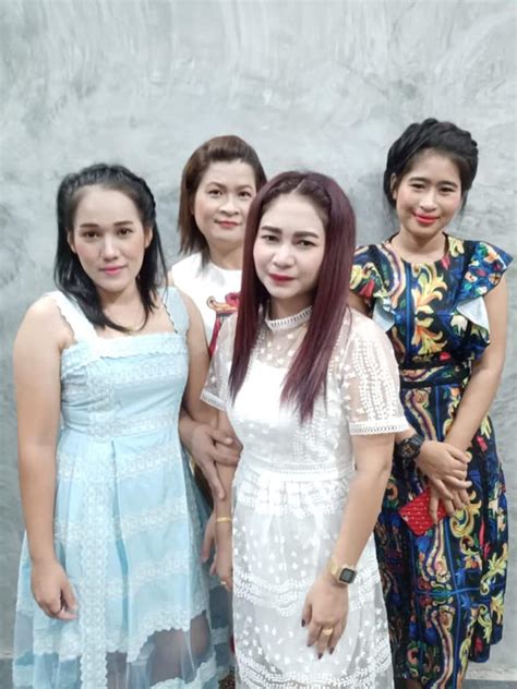 Patcharee Somleewong