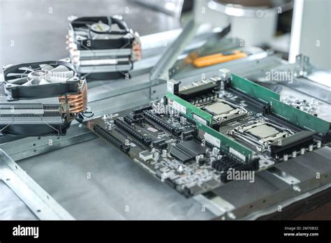 Man Engineer Collector Independent Self Computer Assembly Mounting Socket Processor Random