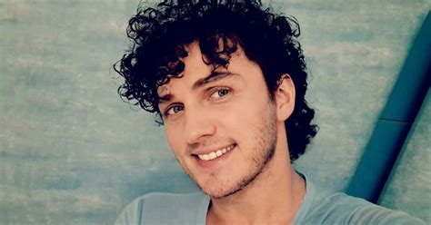 De Ce Nu Poate Nchiria Mihai Tr Istariu Apartamentul De Lux De La Malul M Rii Pierd Bani Frumo I