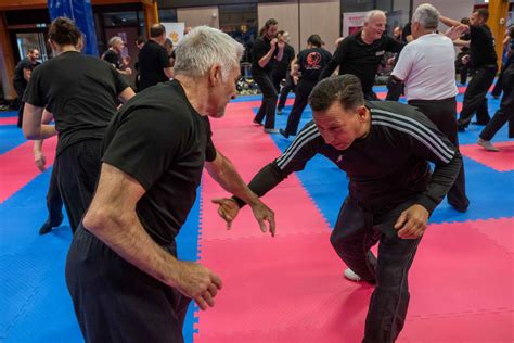 Stage De Lexpert Israélien Itay Gil Fédération Française De Karaté
