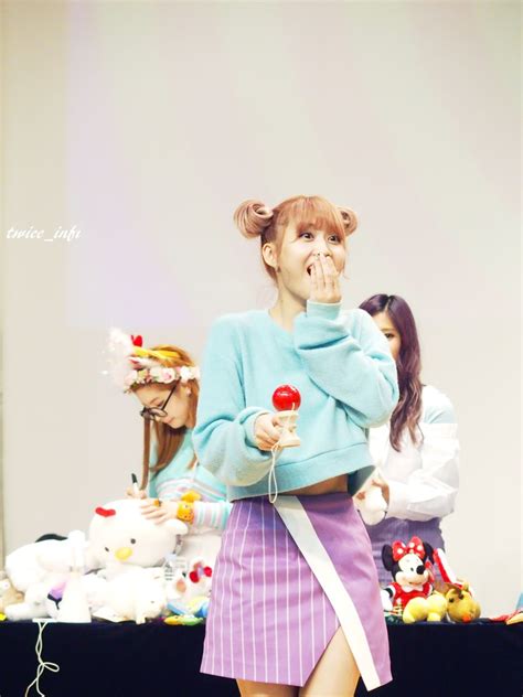 Hirai Momo Image Asiachan Kpop Image Board