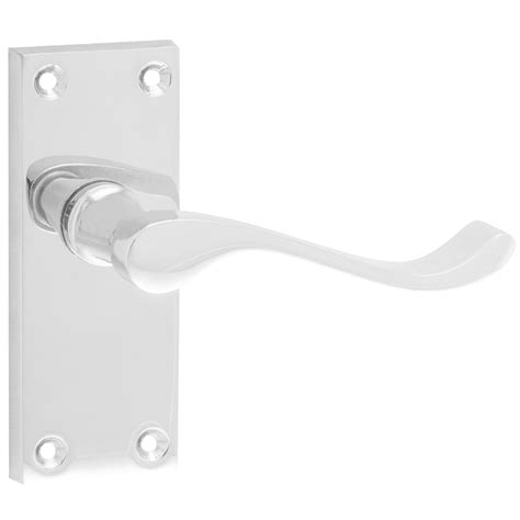 Hiatt Venice Chrome Lever Handle Latch Set Homebase