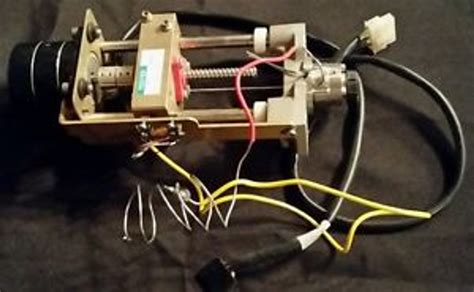 Buy Waters 700002789 2695 Alliance Phase Ii Injector Assembly Hplc Chromatograph