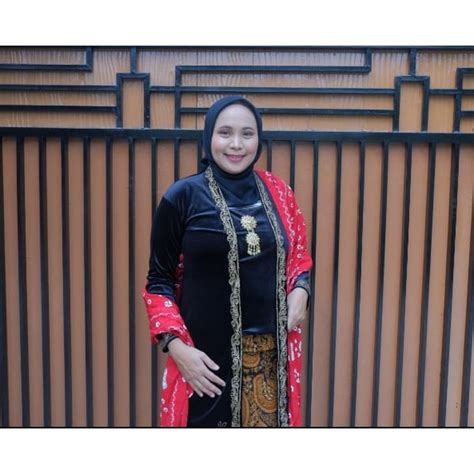 Jual Set Kebaya Jawa Dewasa LENGKAP Bahan Bludru Adem Kebaya Panjang Tunik Shopee Indonesia