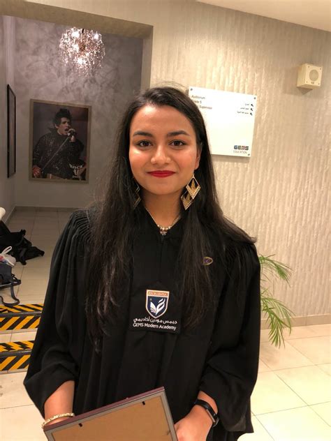 Kadak Fm Meet Aakanksha Rai The Gems Modern Academy