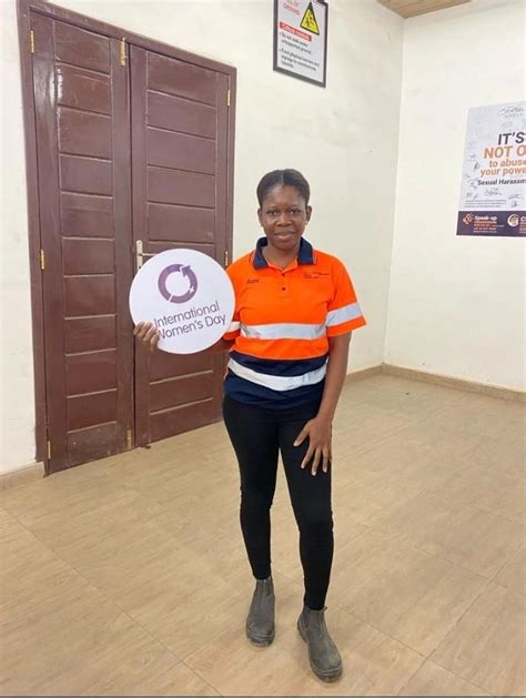 Azara Hassan On Linkedin Happy International Womens Day To All Hard Working Ladies Out There ️ ️ ️