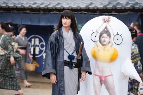 実写版銀魂公開前のファンエリザベスは山田孝之だと信じてる公開日あっつい断ればよかったと山田孝之が登場し歓喜するTL