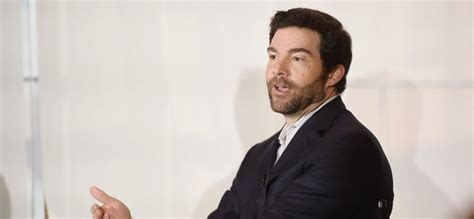 Linkedins Ceo Announced What The Company Thinks Is The Best Way To