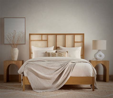 How To Dress A Bed Like A Designer Simply And Easily