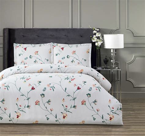 Постельное белье Delina сатин Simple Living Arya купить в Киеве ⭐ ...