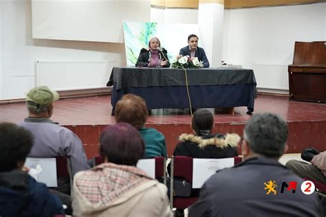 Дафина Стојановска оствари средба со пензионерите од Гостивар Курир