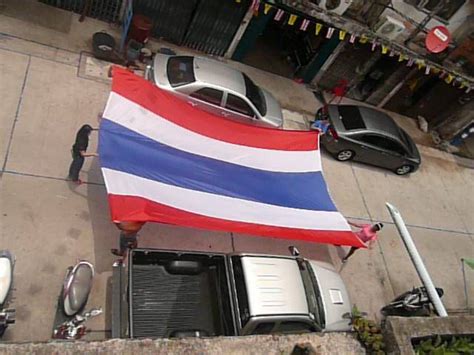 Flagvictory ธงชาติไทย ขนาด 4x6 เมตร ผ้าร่ม ไม่ว่าใหญ่แค่ไหนเราก็ไม่หวั่น