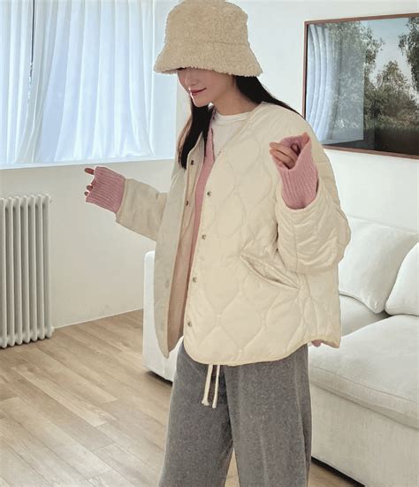 굿원 ️‍🔥간절기경량패딩 ️‍🔥 웨이브 오버핏 노카라 퀼팅 경량 패딩 점퍼 누빔 깔깔이