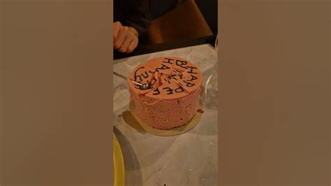 스벅 해리포터 케이크 먹는방법 ㅋ 스벅해리포터케이크해리포터케익먹기생일happybirthday일상스벅케익생일파티 Youtube
