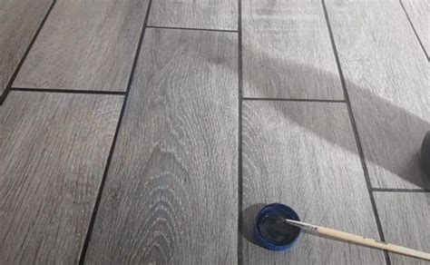 Как обновить швы между плиткой