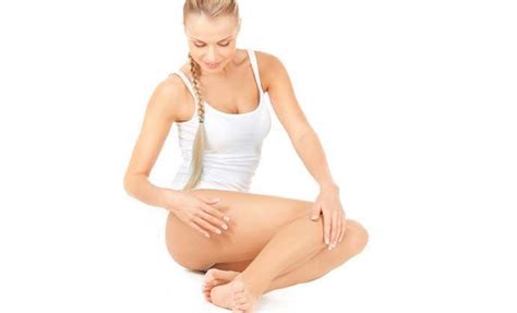 The Differences Between Red And White Stretch Marks