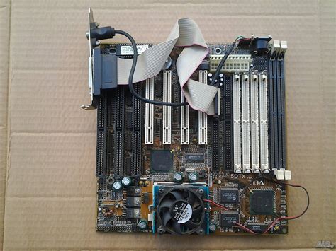 Стари дънни платки работещи за части Дънна платка Компютърни компоненти резервни ча