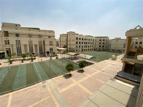 الرئيسية المعهد العالي للهندسة والتكنولوجيا التجمع الخامس