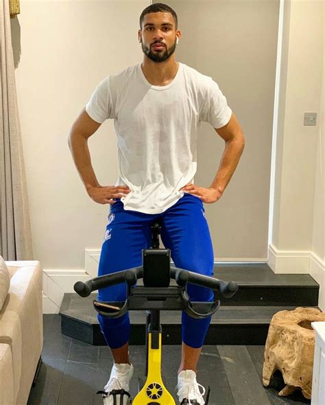 Yyyyyy Adl Kullan C N N Ruben Panosundaki Pin