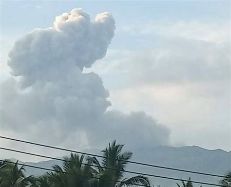 印尼杜科诺火山再次喷发 研究 峰顶 机构