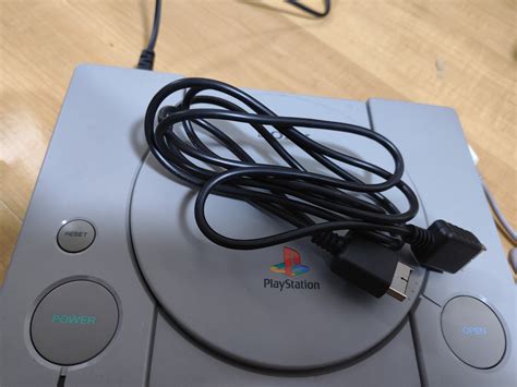 sold a sony klv 14ap2 lcd tv accepts native rgbs via playstation av