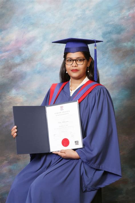 Graduation Newbeginnings Sfugrad Taha Tabassum 20 Comments