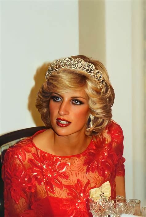 Princess Diana Rare Princess Diana Fashion Princess Diana Pictures Beautiful Women Pictures