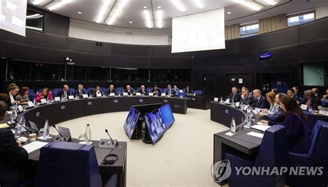 Eu 탄소배출 과다 수입품에 관세 매긴다…韓철강 영향 불가피 종합 나무뉴스
