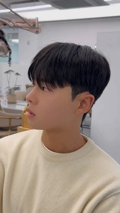 눈이 불편하지만 시크함을 포기 못하는 분들에게 추천 드림요 슬릭댄디컷 슬릭펌 다운펌 남자머리 남자펌 모류교정펌 남자머리잘하는곳 남자헤어스타일 펌추천