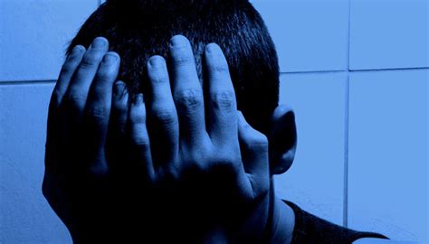 අන්තර්ජාලය නිසා මානසික රෝගීන් වැඩිවෙයි Fb Sex සහ Game මූලිකම හේතුවයි