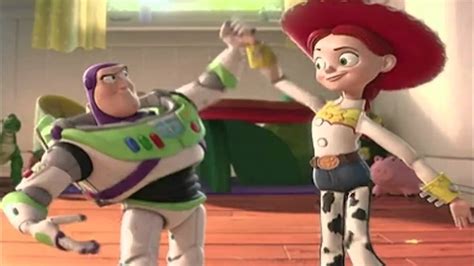 Toy Story 3 Jessie Kisses Buzz