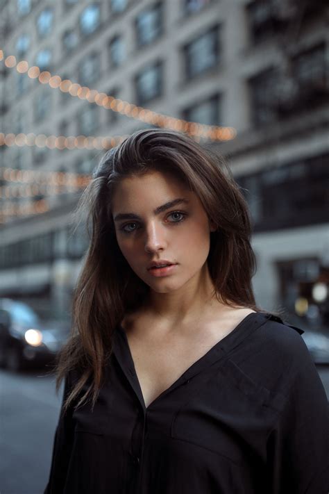 C Heads Exclusive Ellie Photographed By Fiona Ohanlon C Heads Magazine