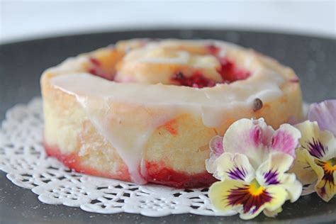 Raspberry Scrolls Threadbare Creations