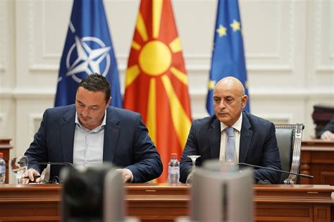 Borko Ristovski ВЛОЖУВАМЕ ВО СПОРТСКАТА ИНФРАСТРУКТУРА 544 МИЛИОНИ ДЕНАРИ ЗА 29 НОВИ ПРОЕКТИ