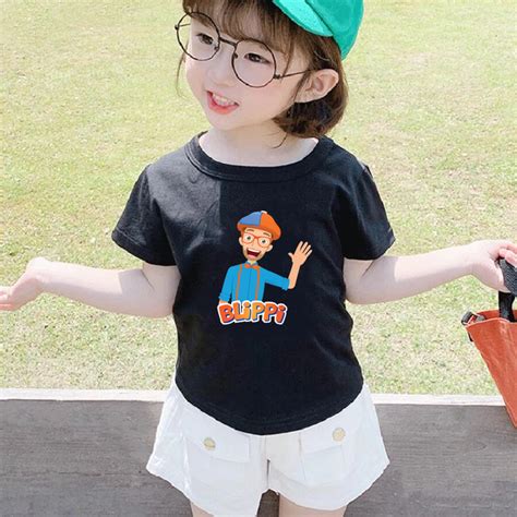 เสื้อยืดคอกลม แขนสั้น พิมพ์ลายการ์ตูน Blippi น่ารัก แฟชั่นฤดูร้อน สําหรับเด็กผู้หญิง