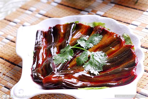 火锅配菜鳝鱼摄影图 传统美食 餐饮美食 摄影图库 昵图网