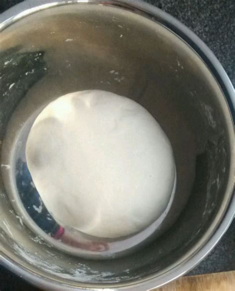 和面和馅读音 和面还是和面怎么读 和面团的读音 大山谷图库