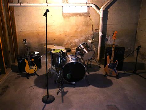 A Year S Worth Of The Music Writing That Kept Us In Tune Tone Madison