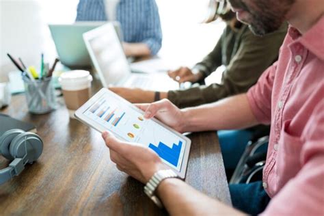 How To Conduct Customer Sentiment Analysis In Python Rayobyte