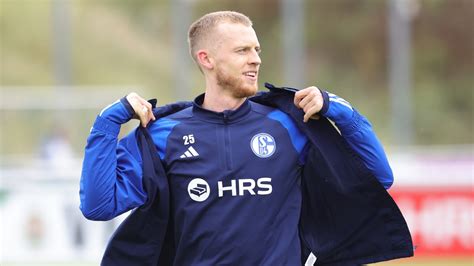 Timo Baumgartl In Den Gesprächen Mit Schalke Hat Der Krebs Keine Rolle