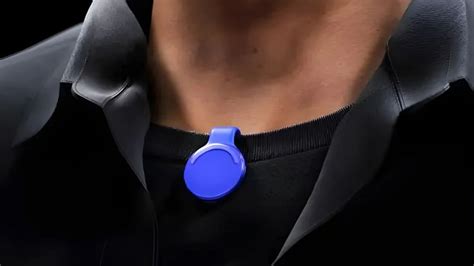 Limitless Unveils Ai Wearable Seamlessly Records Every Meeting And
